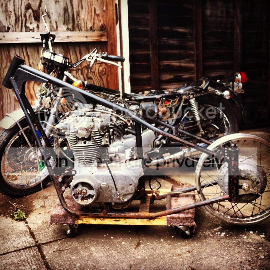 plunger frame bobber build | Yamaha XS650 Forum
